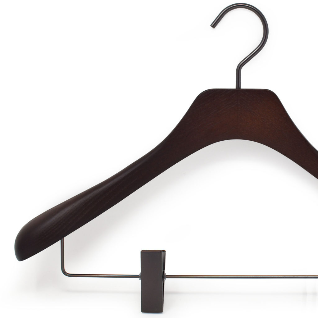 6 luxury wooden hangers for jacket and coat with clips